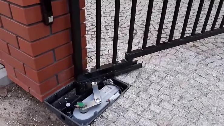 How Much Is a Motor for Electric Gates? Complete Price Guide for ...
